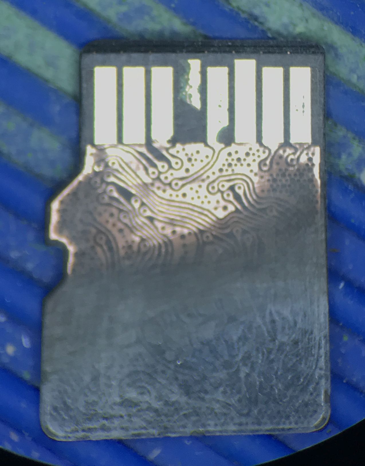 Salvaging a microSD card – lukemiller.org